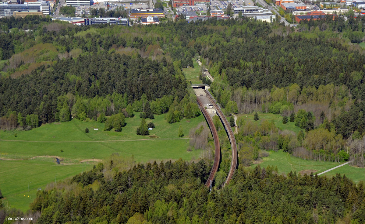 Spökstationen i Kymlinge fotad litet från ovan av BLF: s "Björne" - BLF ...